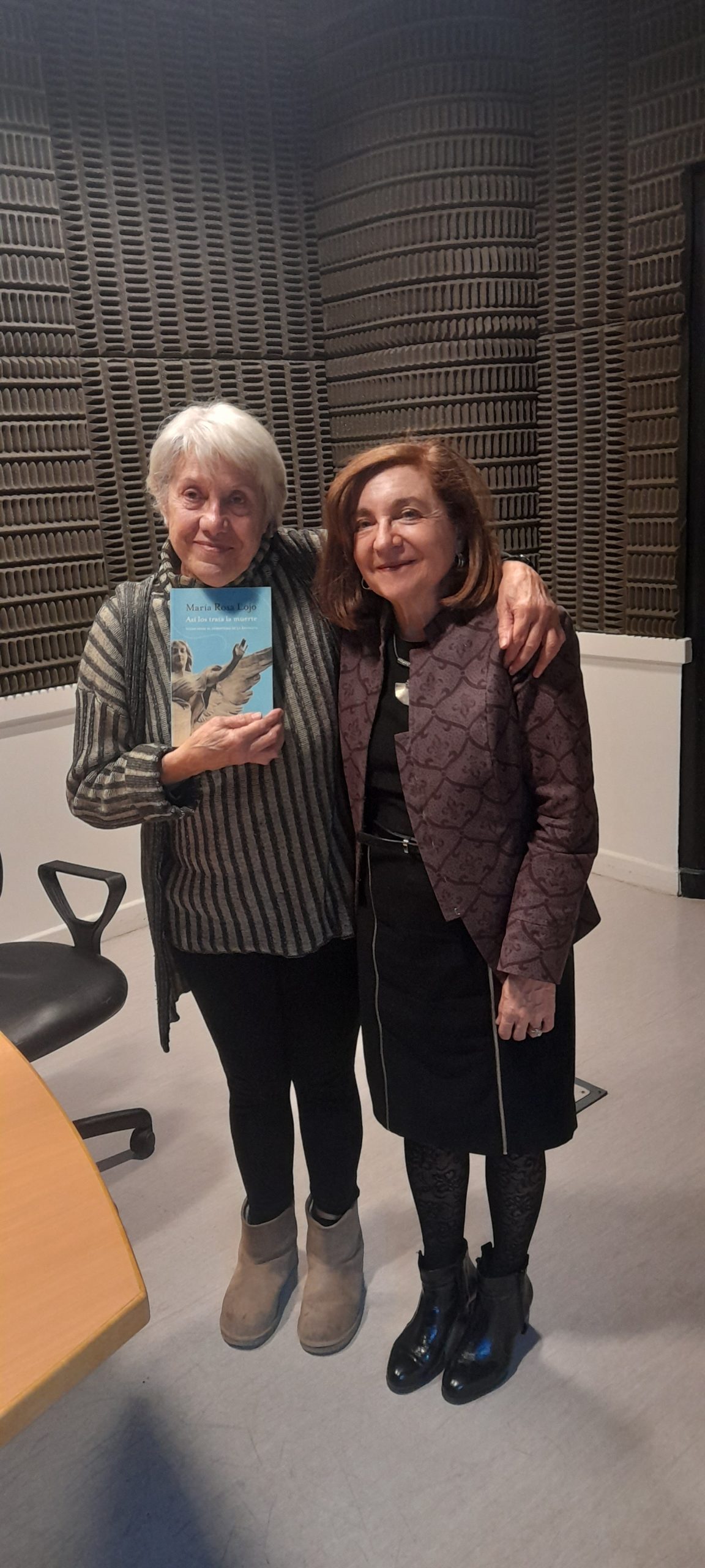 Blanca Rébori dialoga con María Rosa Lojo en "Cosas nuestras", Radio ...